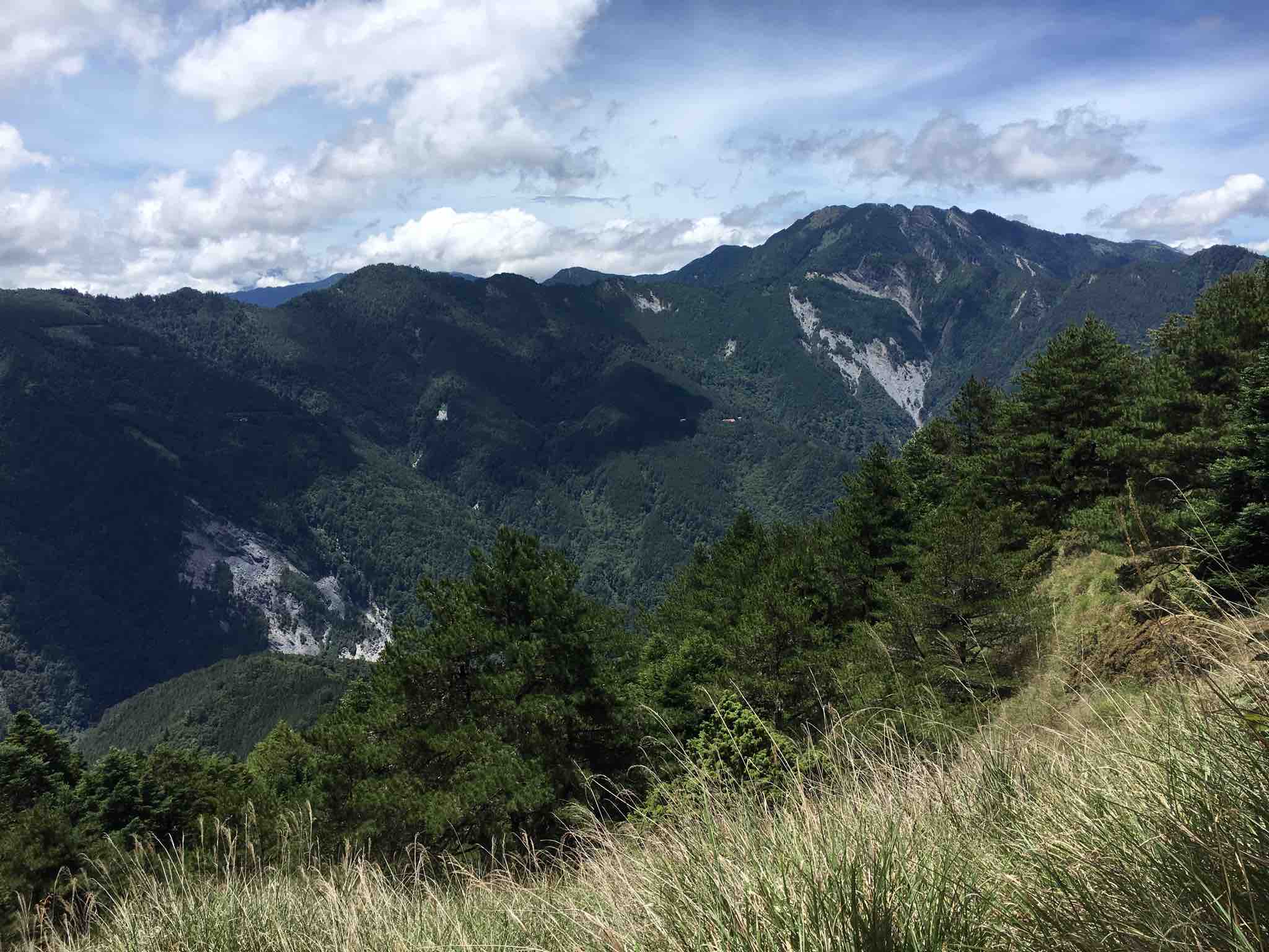Mt. Pingfeng Trail - Hikingbook