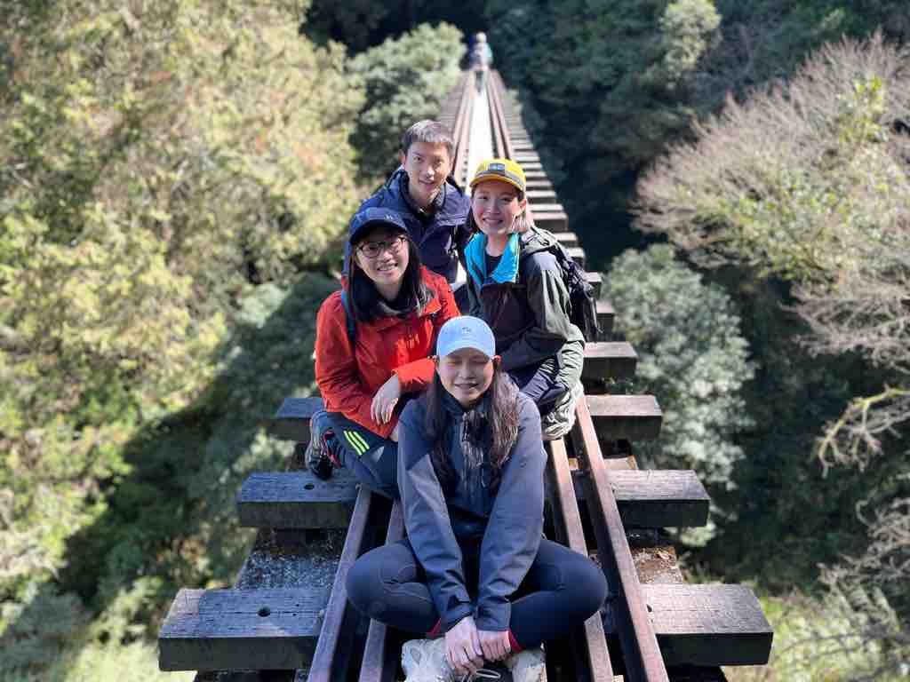 眠月線 - Hikingbook